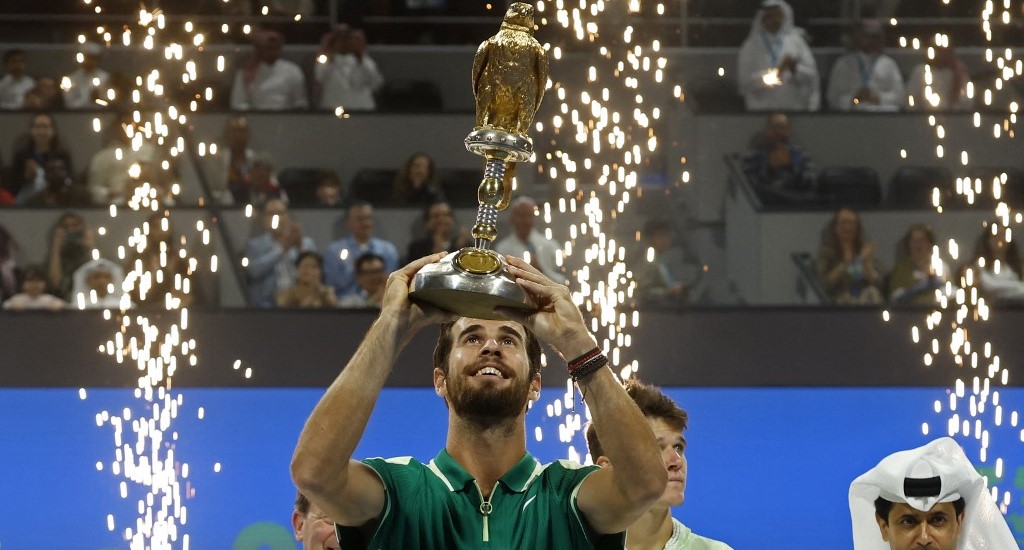 Khachanov acaba com sonho do jovem Mensik e conquista ATP 250 de Doha ...