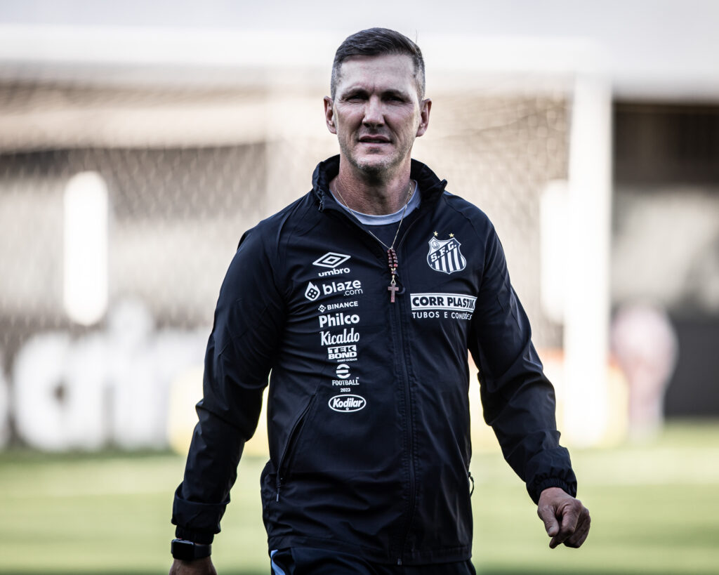 Turra relembra rápida passagem pelo Santos e esclarece polêmica com ...