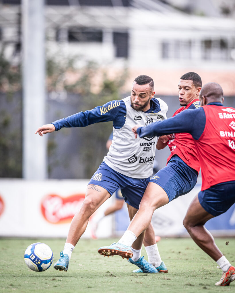 Conheça Mateus Xavier, garoto que está ganhando espaço no profissional ...