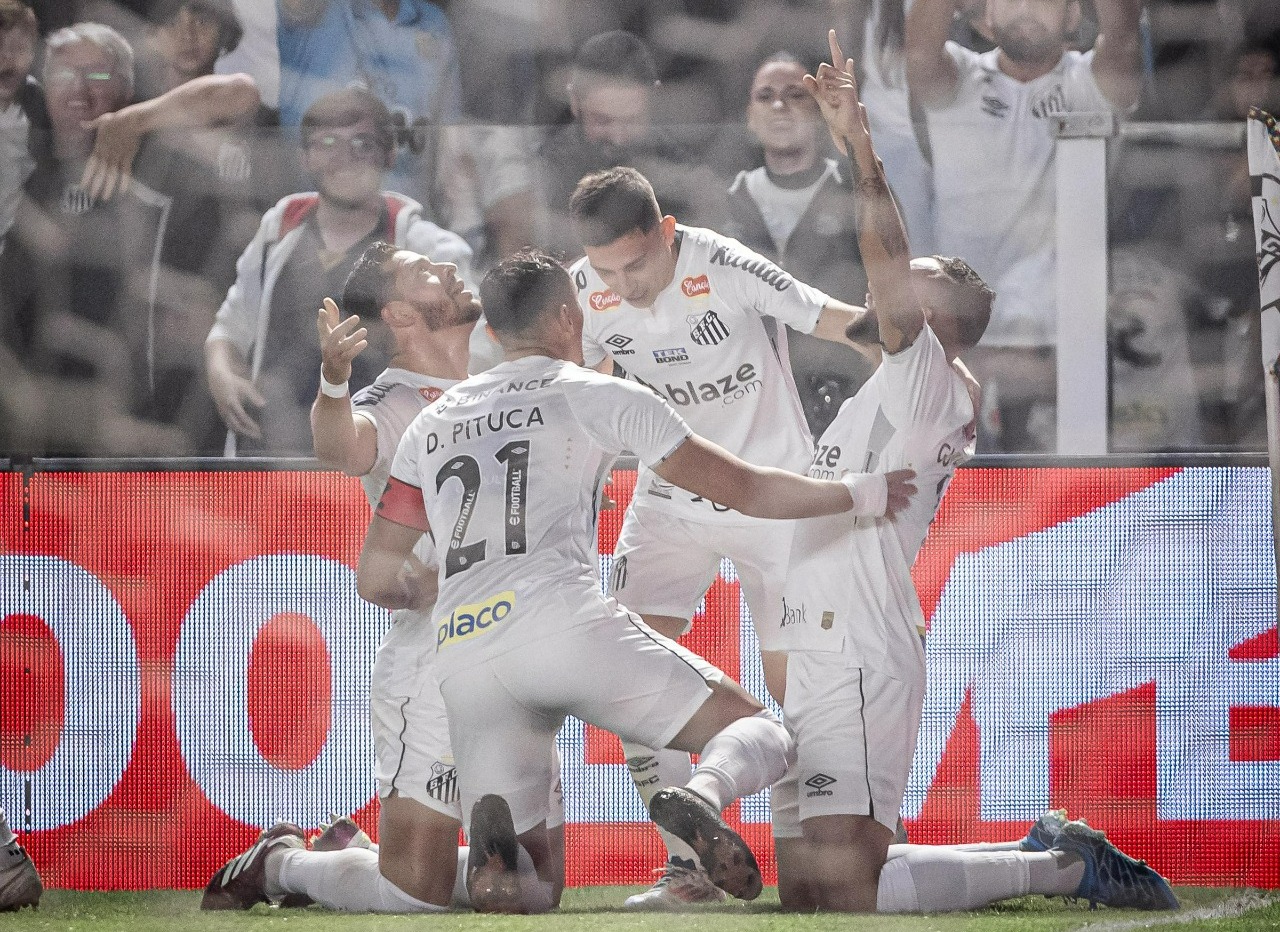 Otero celebra atuação, mas lamenta não ter ido às redes em vitória do ...