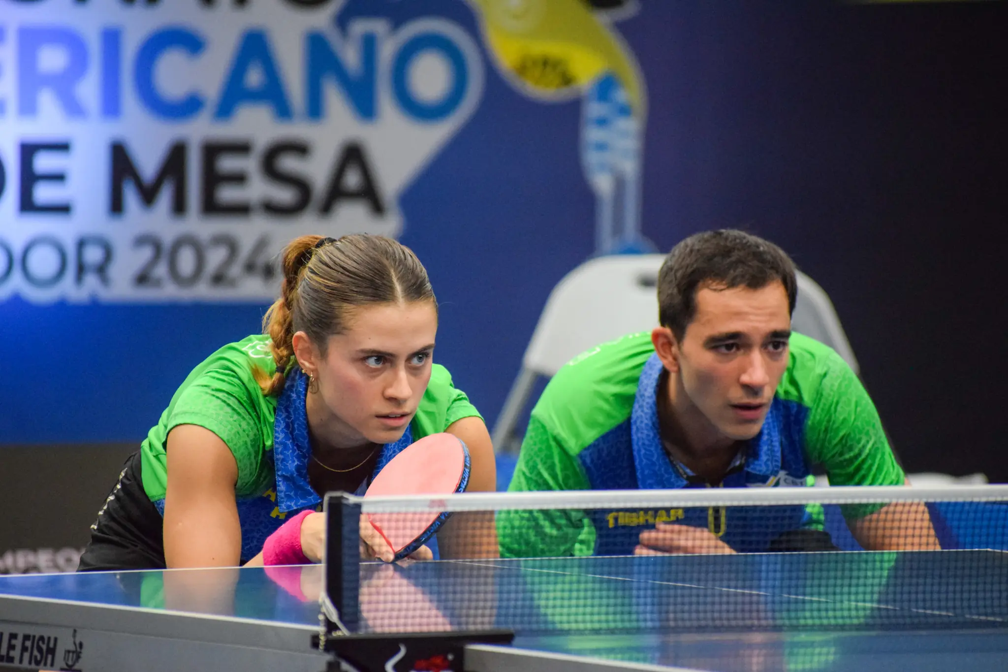 Hugo Calderano e Bruna Takahashi estão nas semifinais de duplas mistas ...