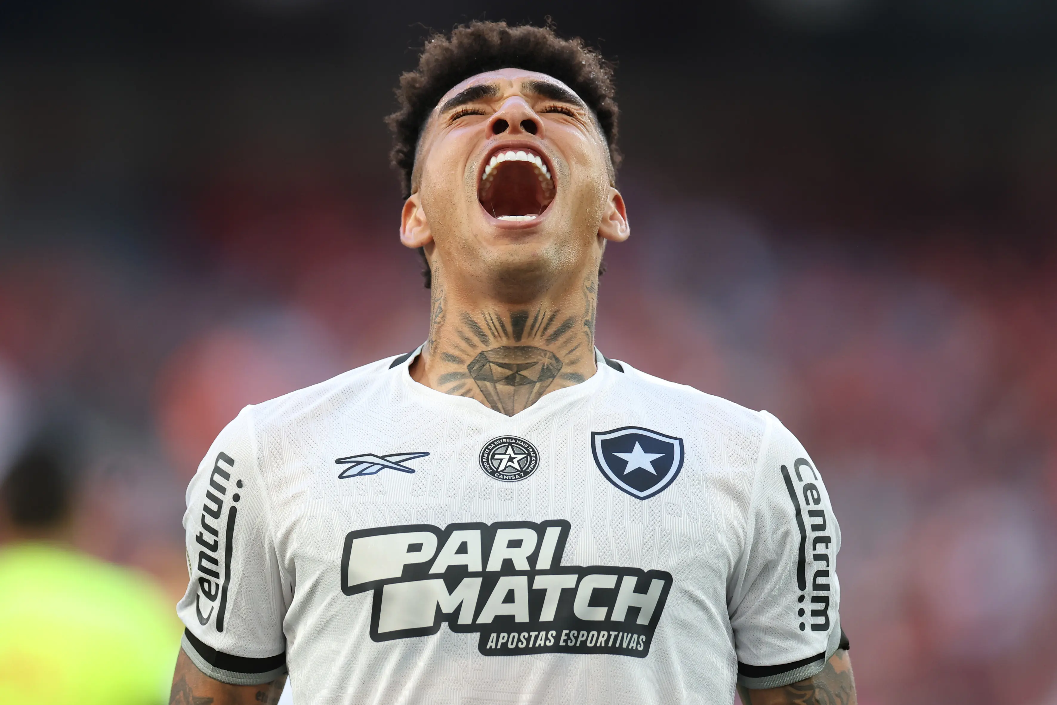 Igor Jesus destaca importância da vitória do Botafogo sobre o Athletico ...