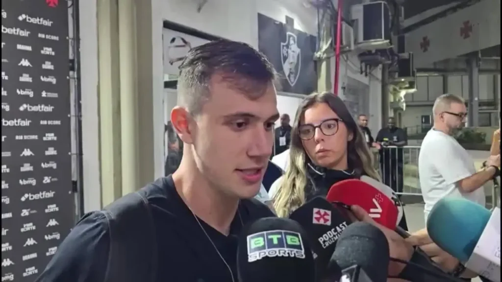 Lucas Piton celebra marca de 100 jogos pelo Vasco e destaca: “Motivo de ...