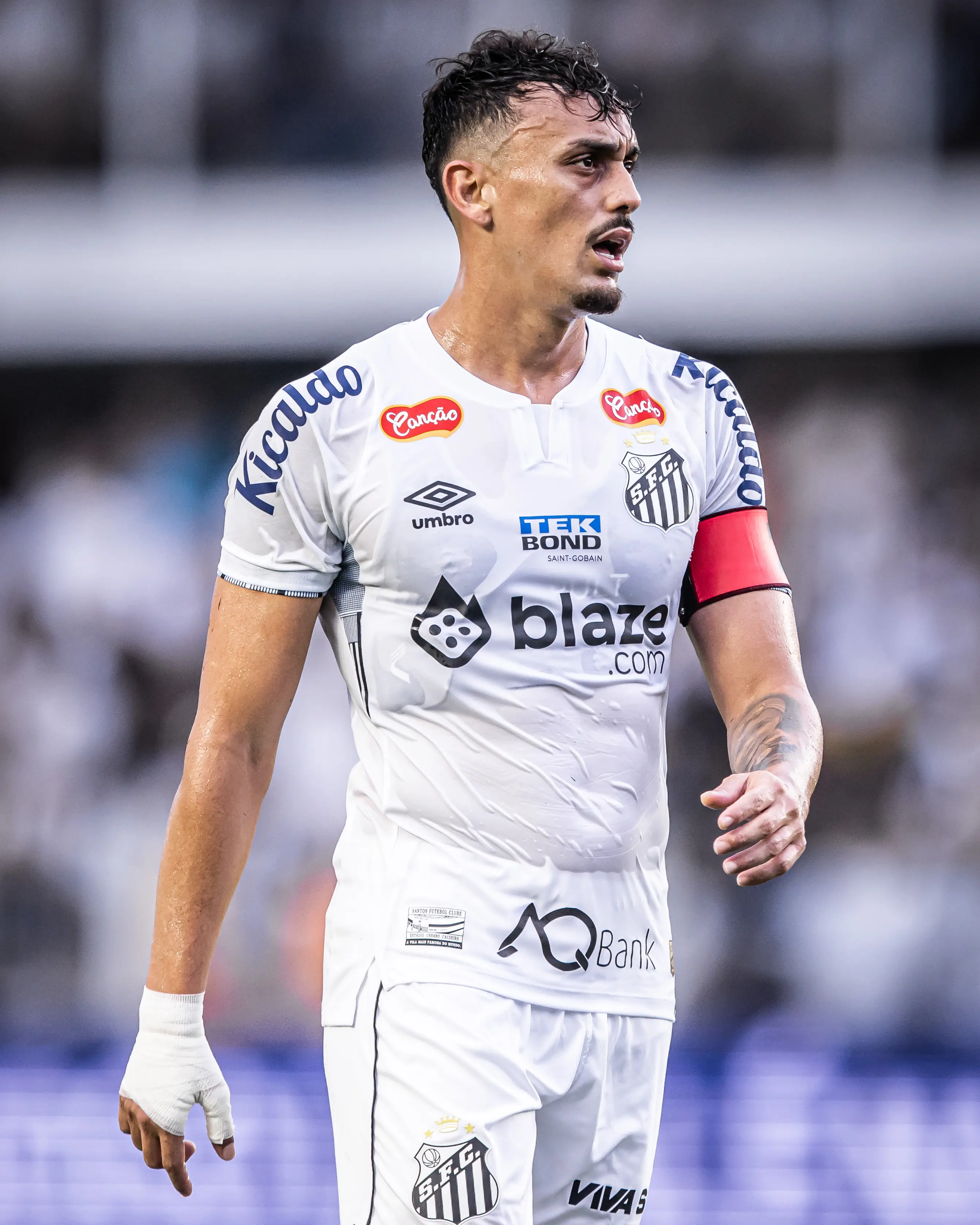 Diego Pituca leva terceiro cartão amarelo e desfalca Santos na próxima ...