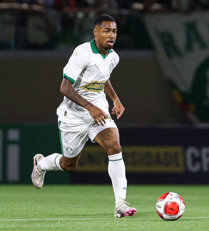 Allan se juntará a quarteto do sub-20 "anunciado" por Abel para ...