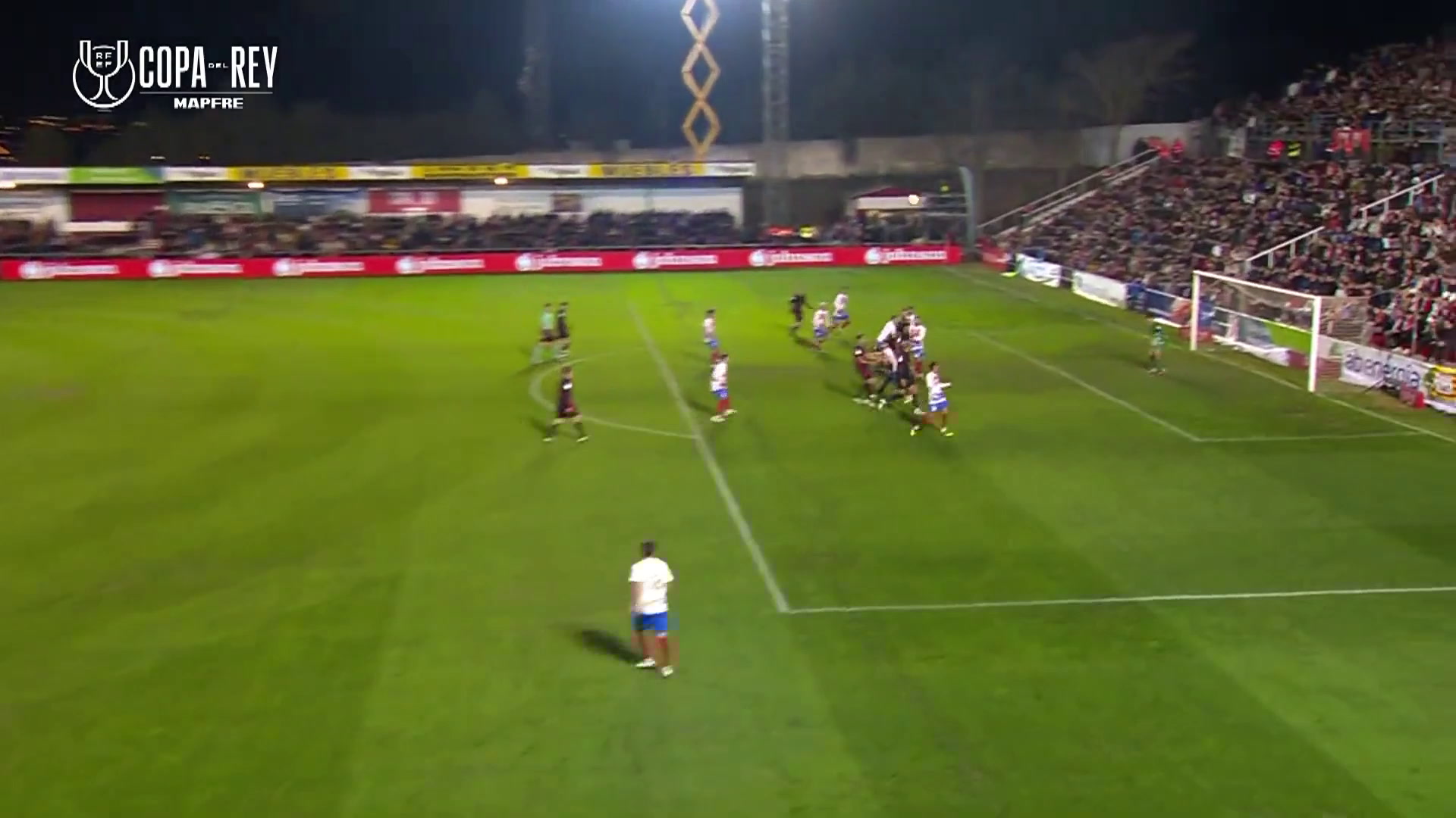 Confira os dois gols de Lewandowski contra equipe da quarta divisão na ...