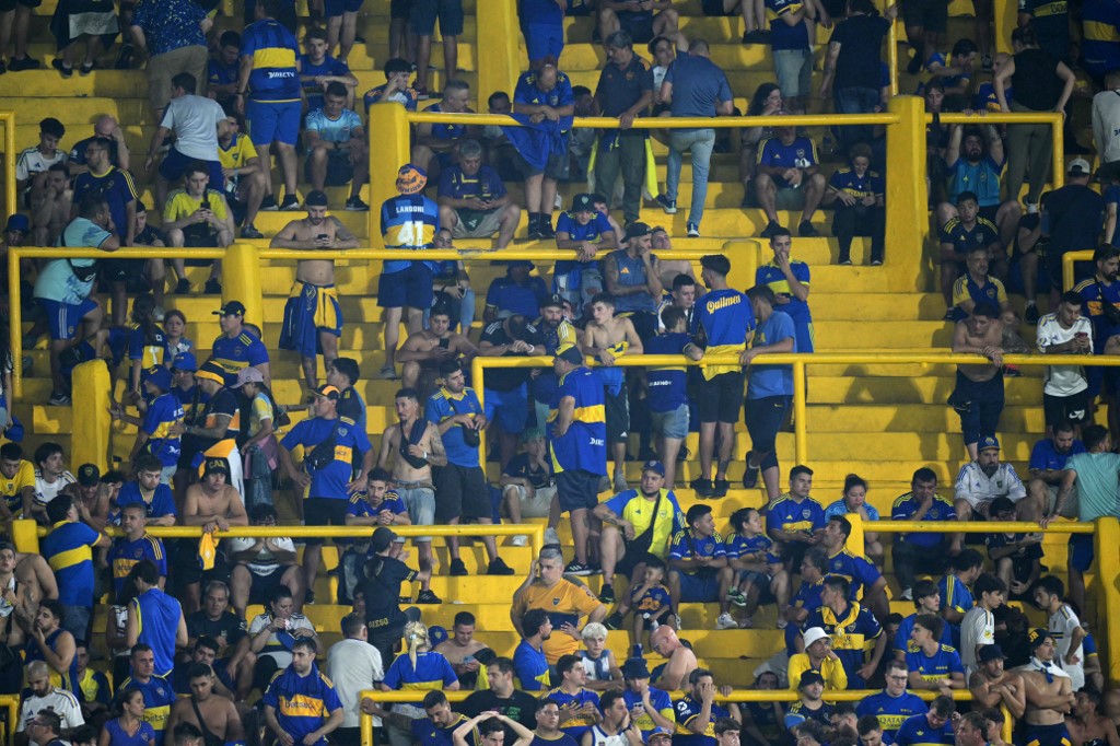 Torcida do Boca Juniors protesta após vexame na Libertadores - Gazeta ...