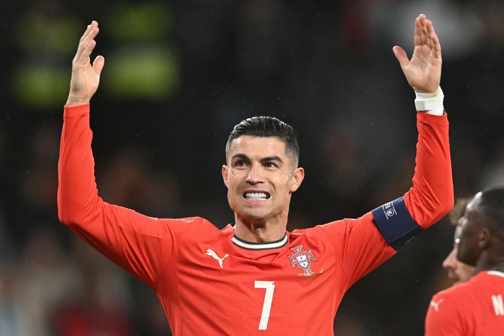 CR7 se redime após pênalti perdido, Portugal bate a Dinamarca na ...