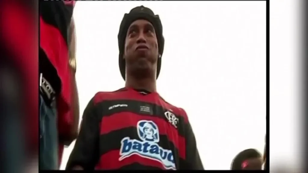 Flamengo divulga coleção de uniformes inspirados na conquista do ...