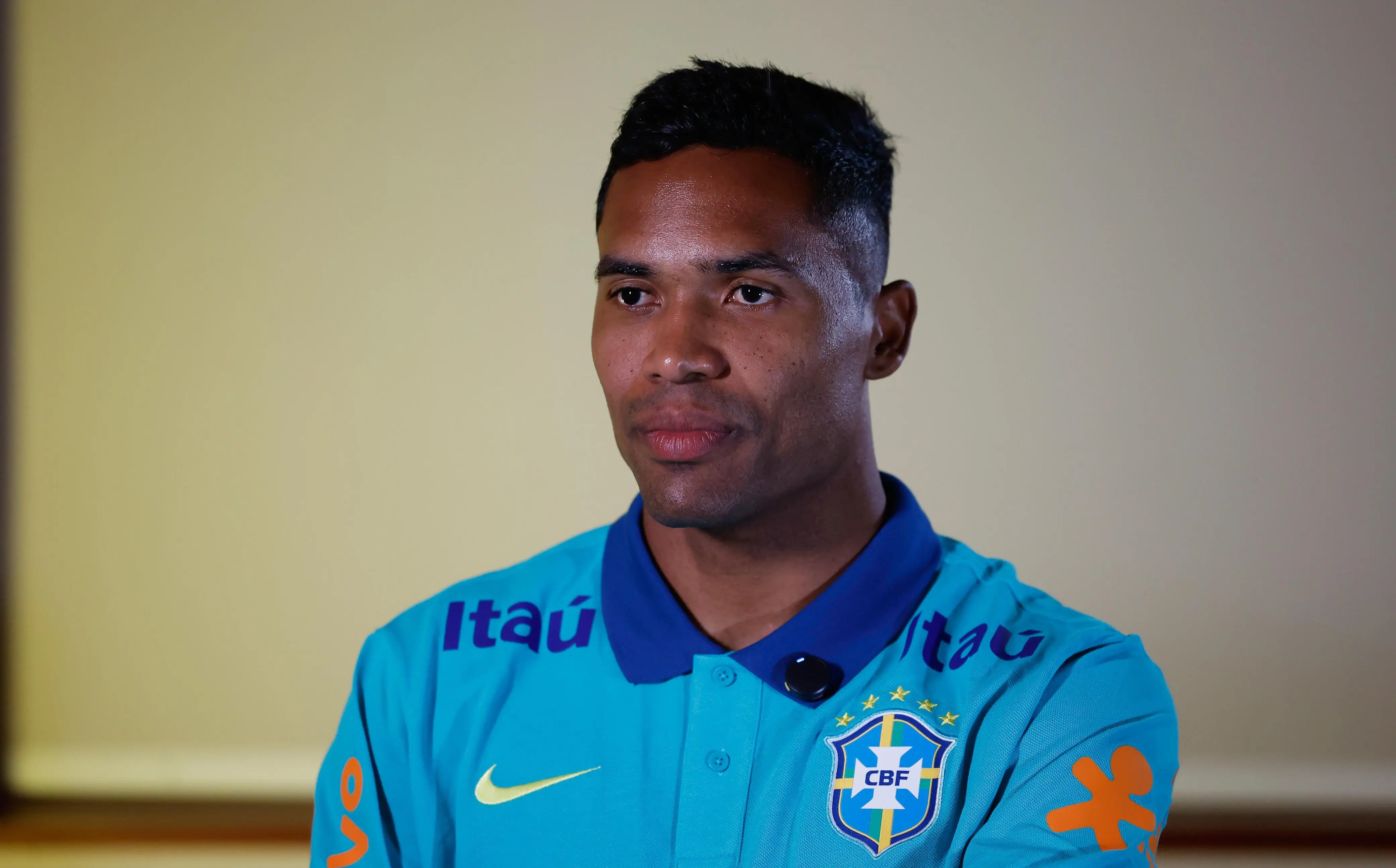 De volta a Seleção, Alex Sandro projeta duelo contra a Argentina