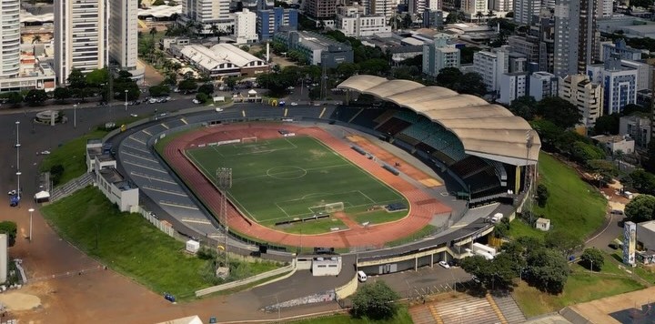 Athletico-PR protesta contra arbitragem em reunião - Gazeta Esportiva