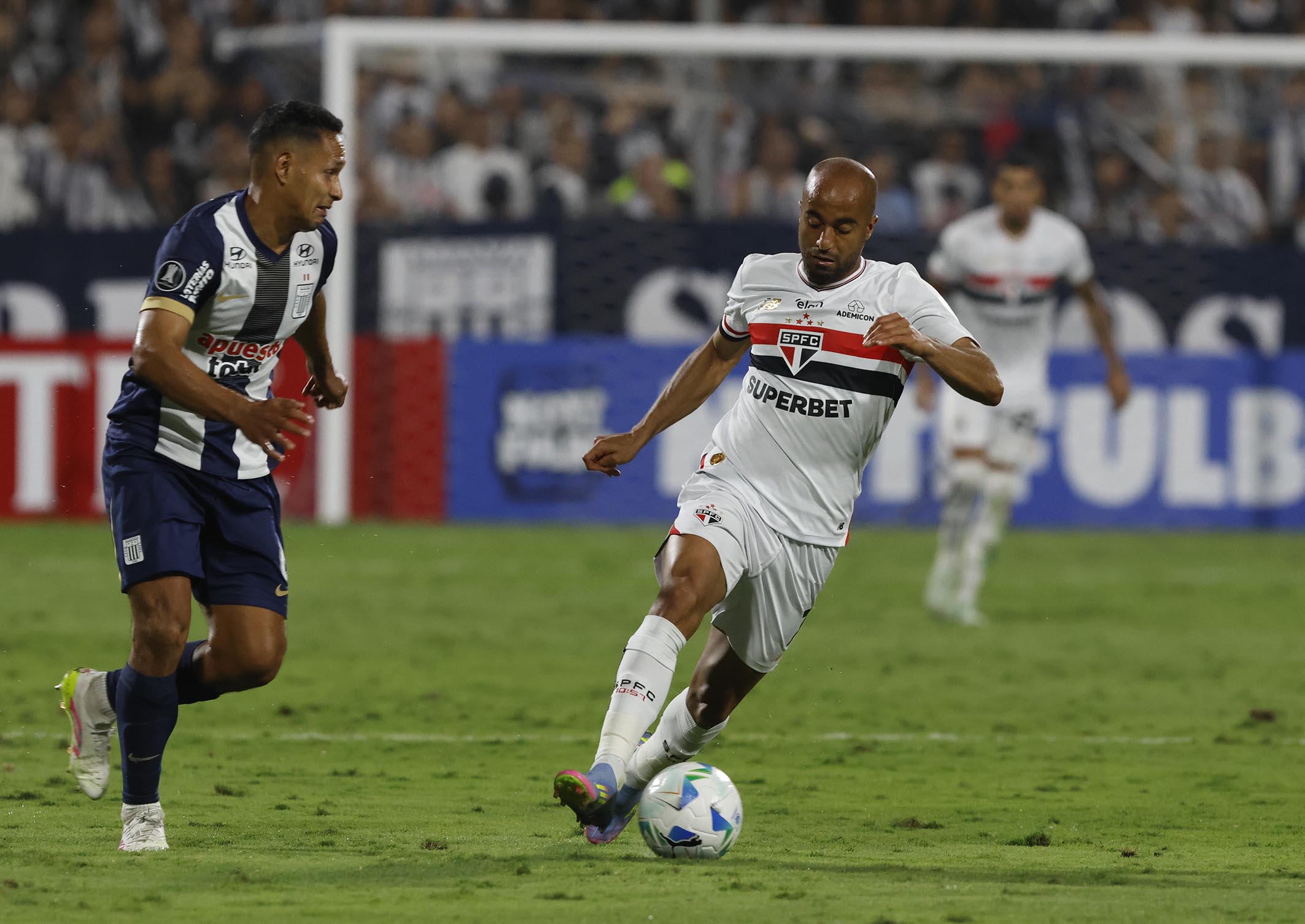 Lucas comenta feito inédito do São Paulo na Libertadores: “Mais uma ...