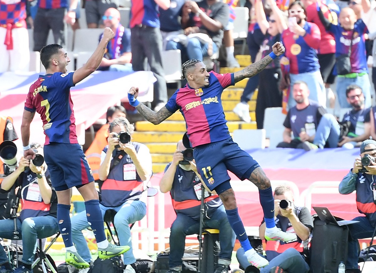 Raphinha brilha, Barcelona vence o Real e encaminha título - Gazeta ...