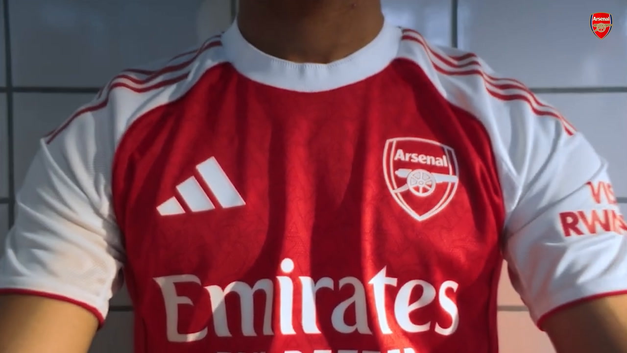 Arsenal lança novo uniforme para a temporada 2025/26 - Gazeta Esportiva