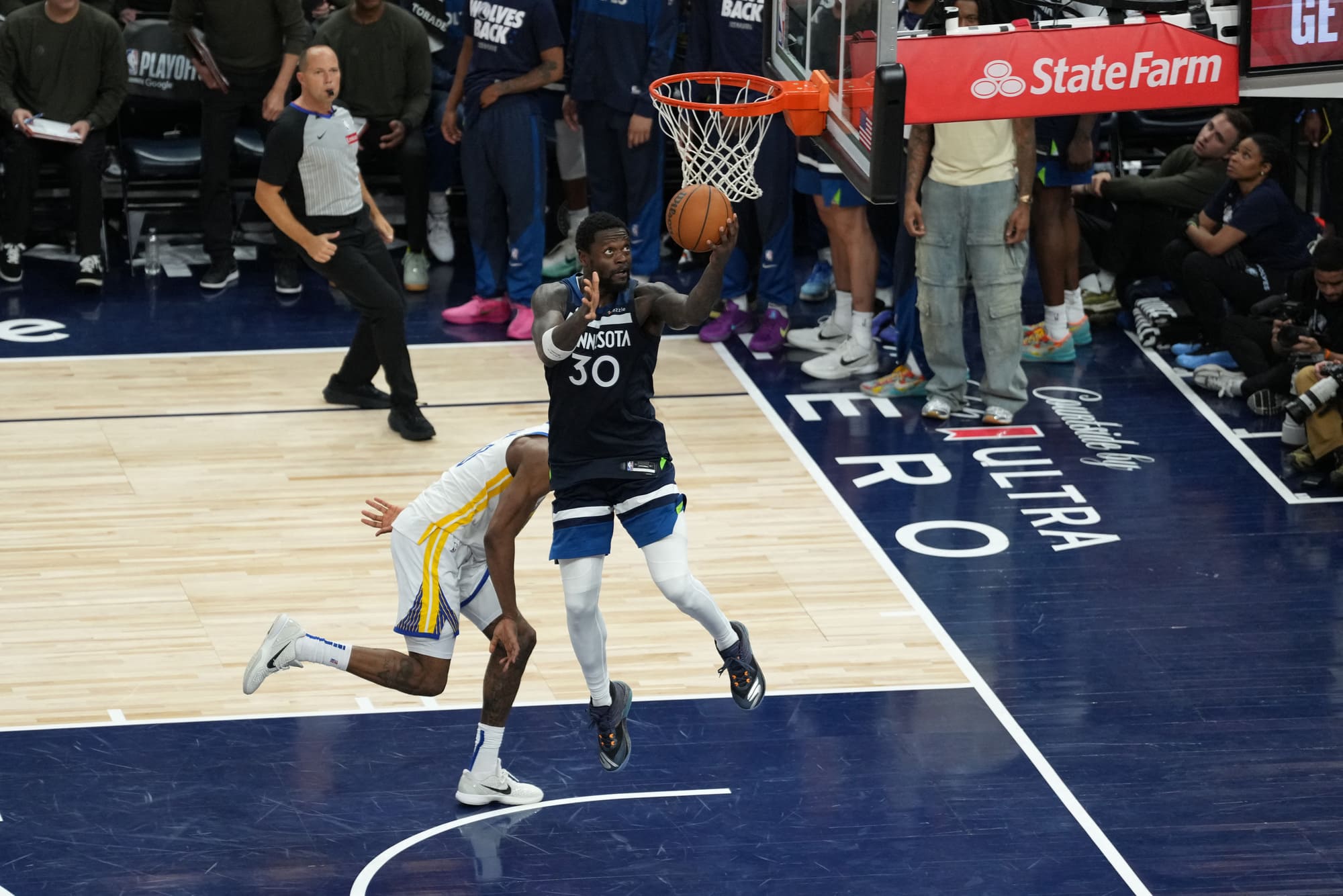 Playoffs da NBA: Wolves avançam às finais no Oeste, Celtics seguem ...