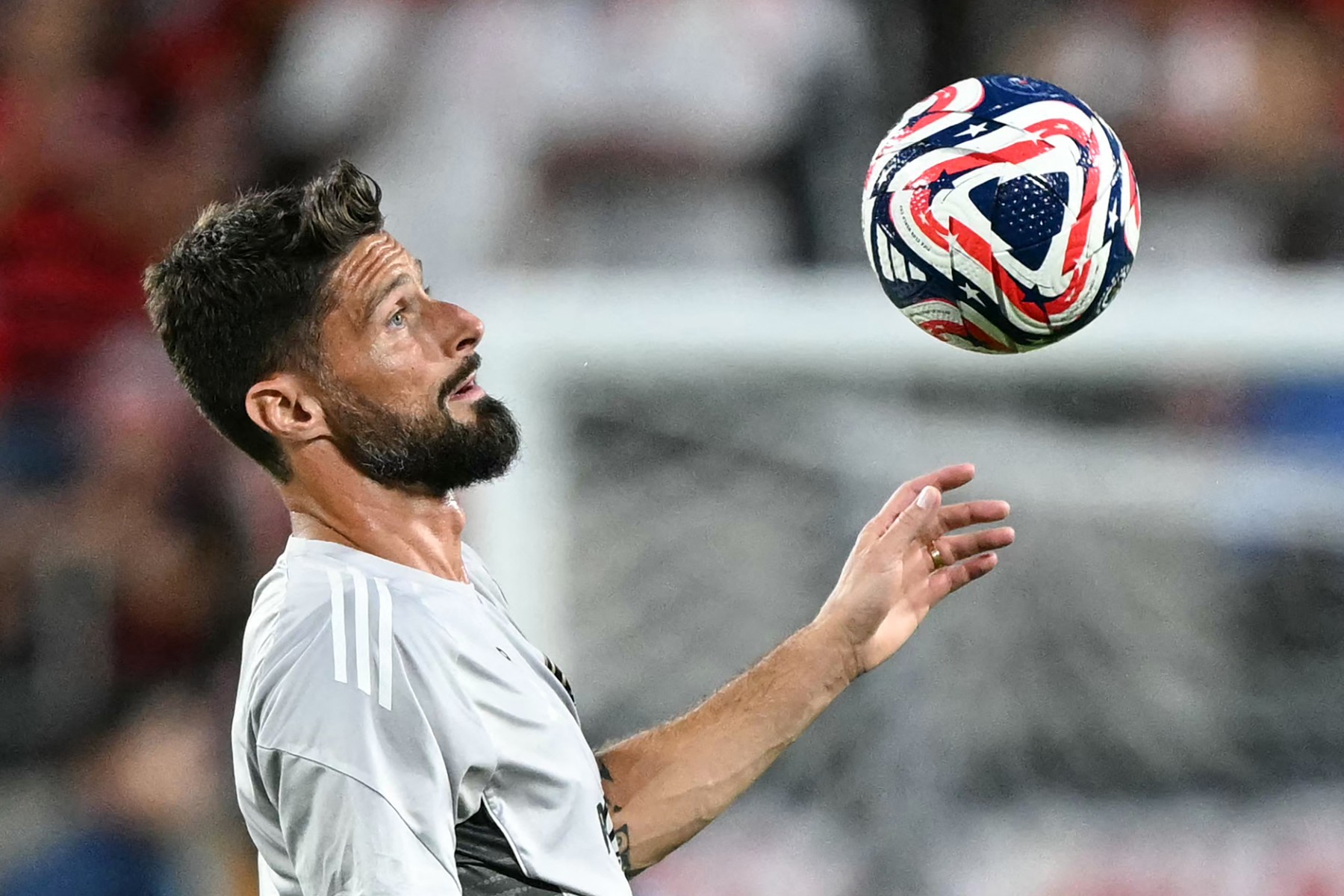 Los Angeles FC anuncia saída de Olivier Giroud, que deve ir ao Lille ...