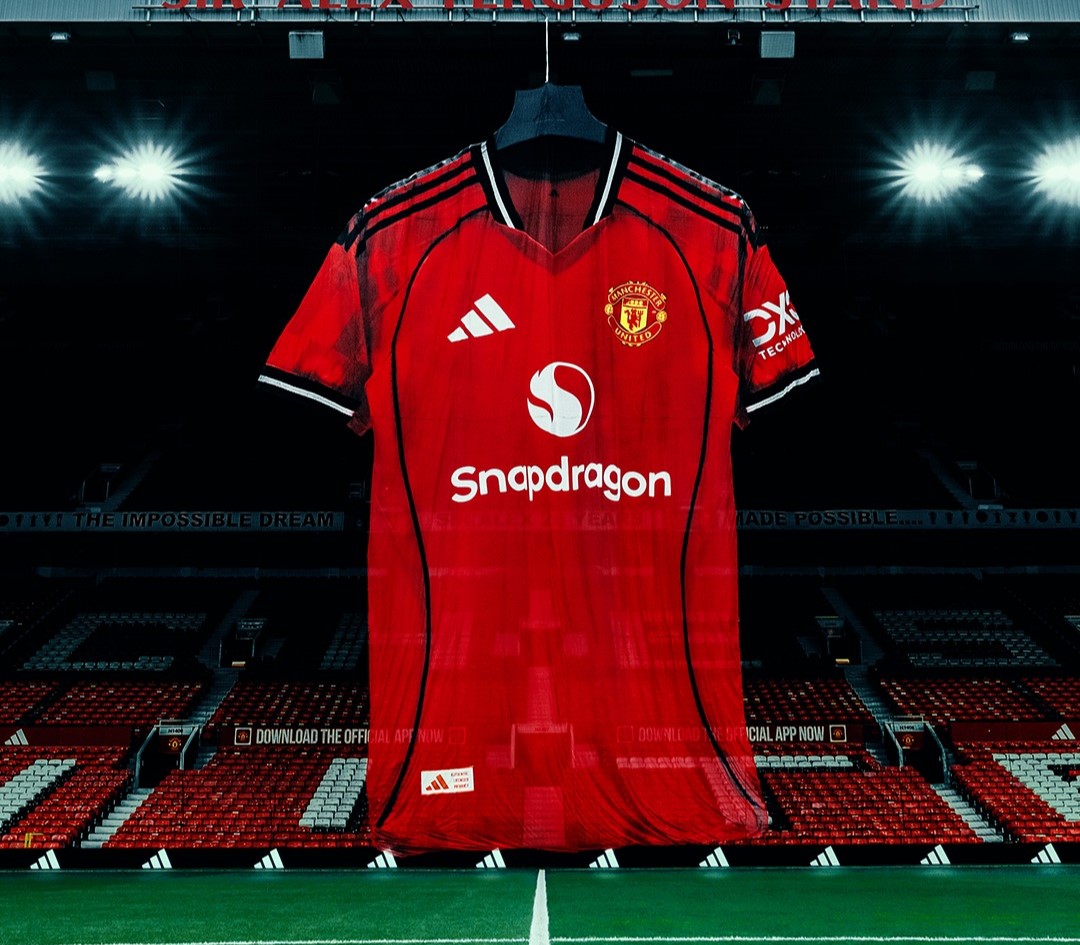 Manchester United anuncia novo uniforme para a temporada 25/26 - Gazeta ...