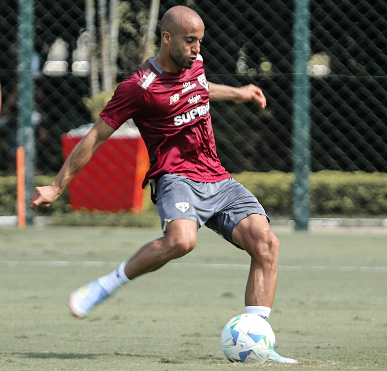 Como você avalia o 1º semestre de Lucas pelo São Paulo? Vote! - Gazeta ...