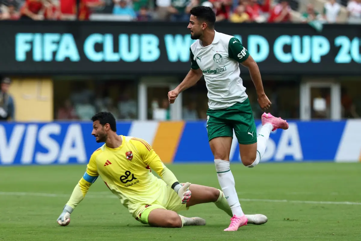 Flaco López iguala Estêvão na artilharia do Palmeiras e aumenta sombra ...