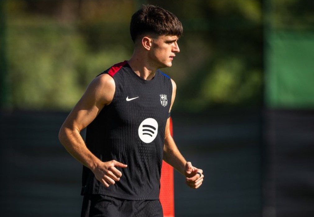 Atacante Pau Víctor deixa o Barcelona e assina com o Braga - Gazeta ...