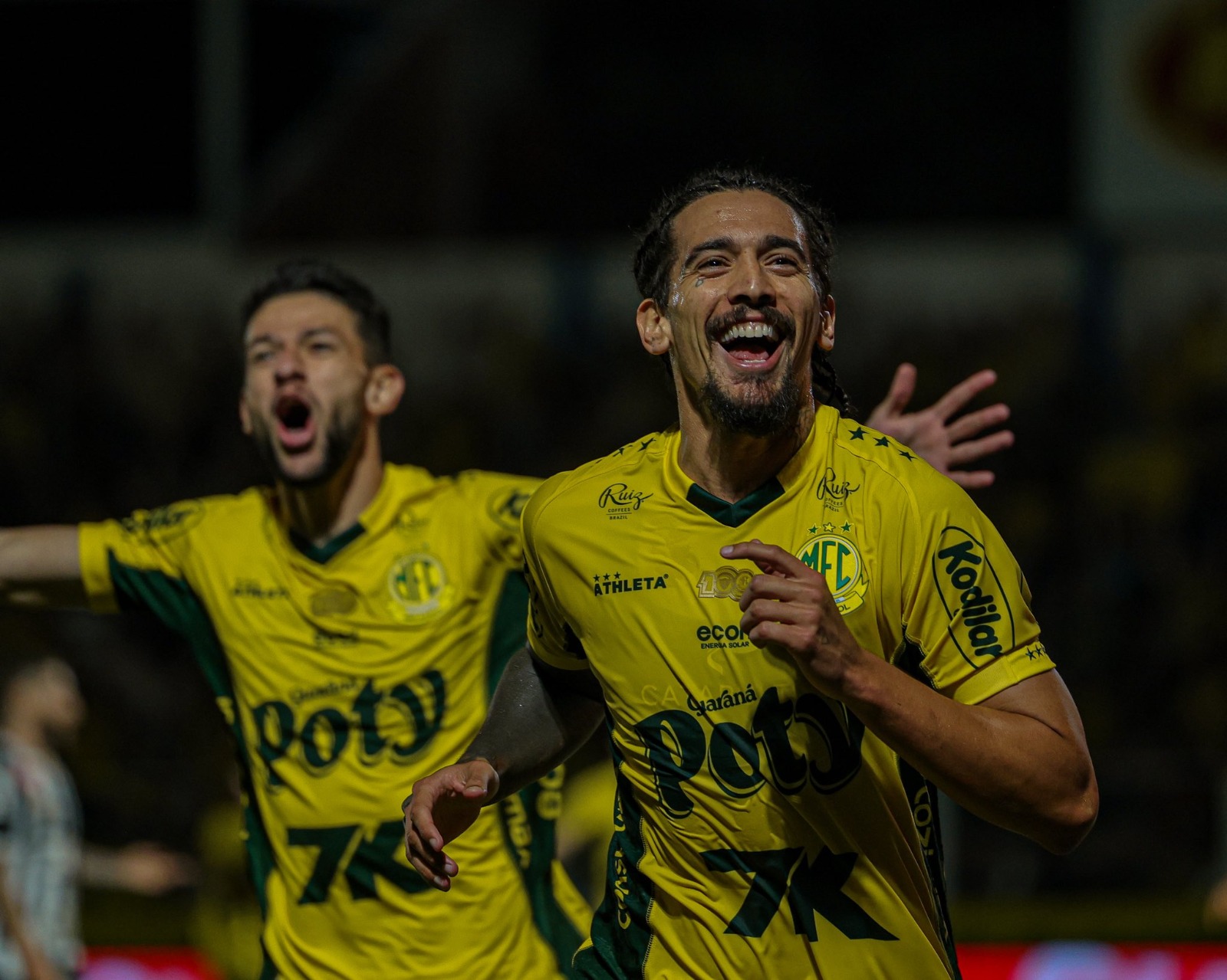 Decisivo, Chico da Costa é destaque no futebol brasileiro desde estreia ...