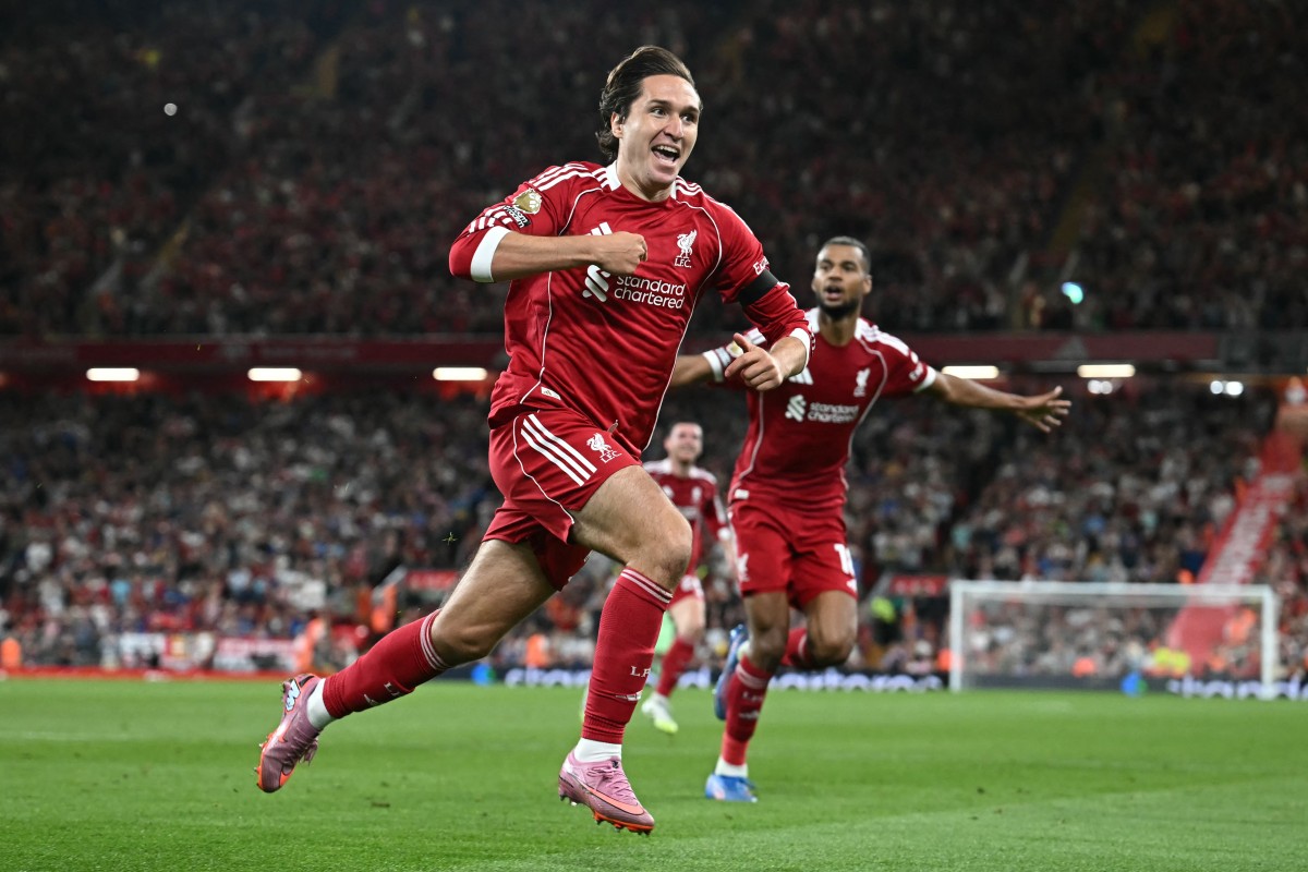 "Este time é campeão", afirma Chiesa após triunfo do Liverpool