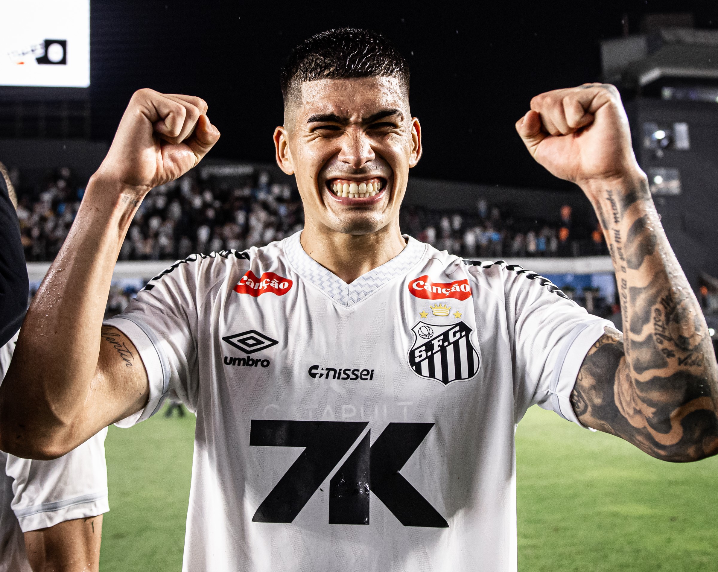 Frías vê Santos mais confiante após vitória em clássico