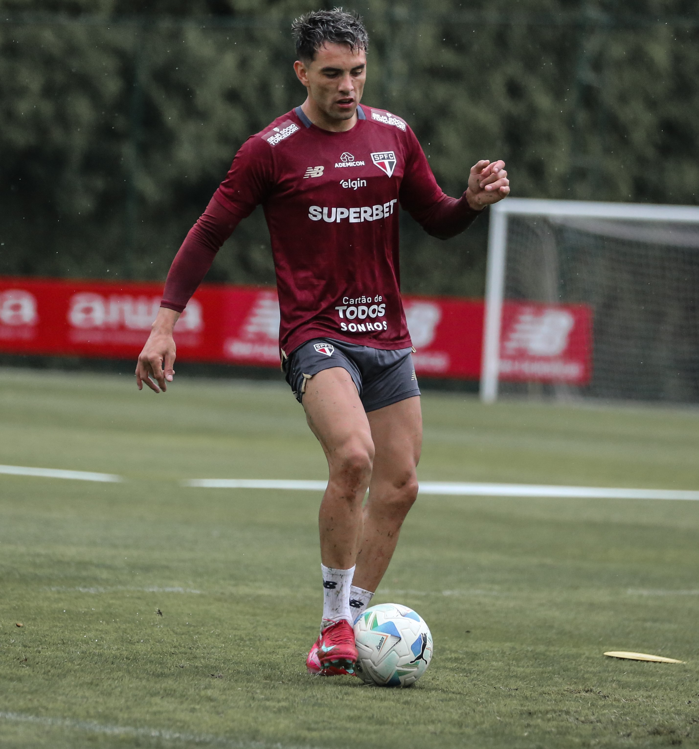 Enzo Díaz aposta em fator casa e confia em virada do São Paulo ...
