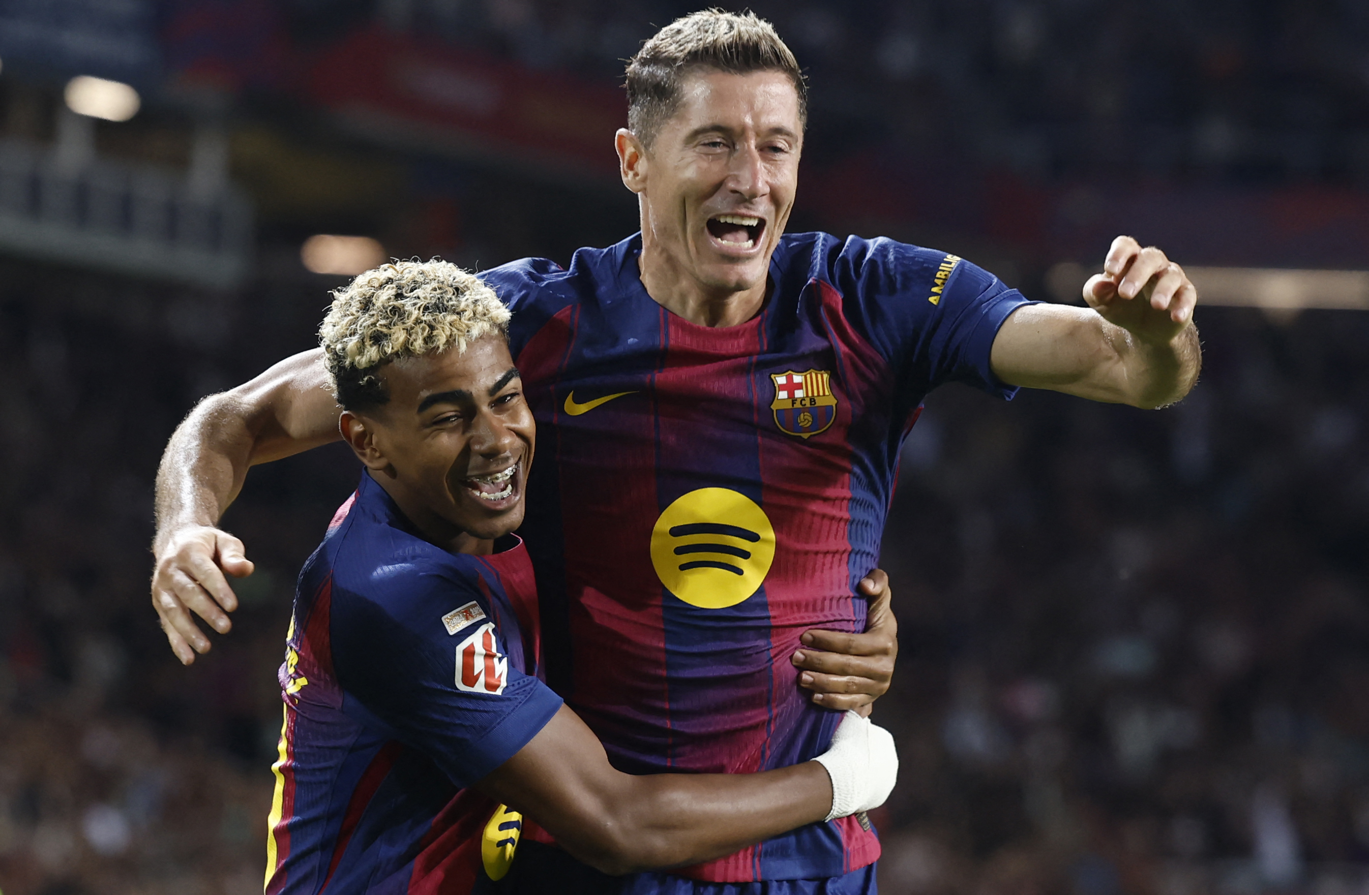 Barcelona vira contra a Real Sociedad e assume a ponta do Espanhol ...