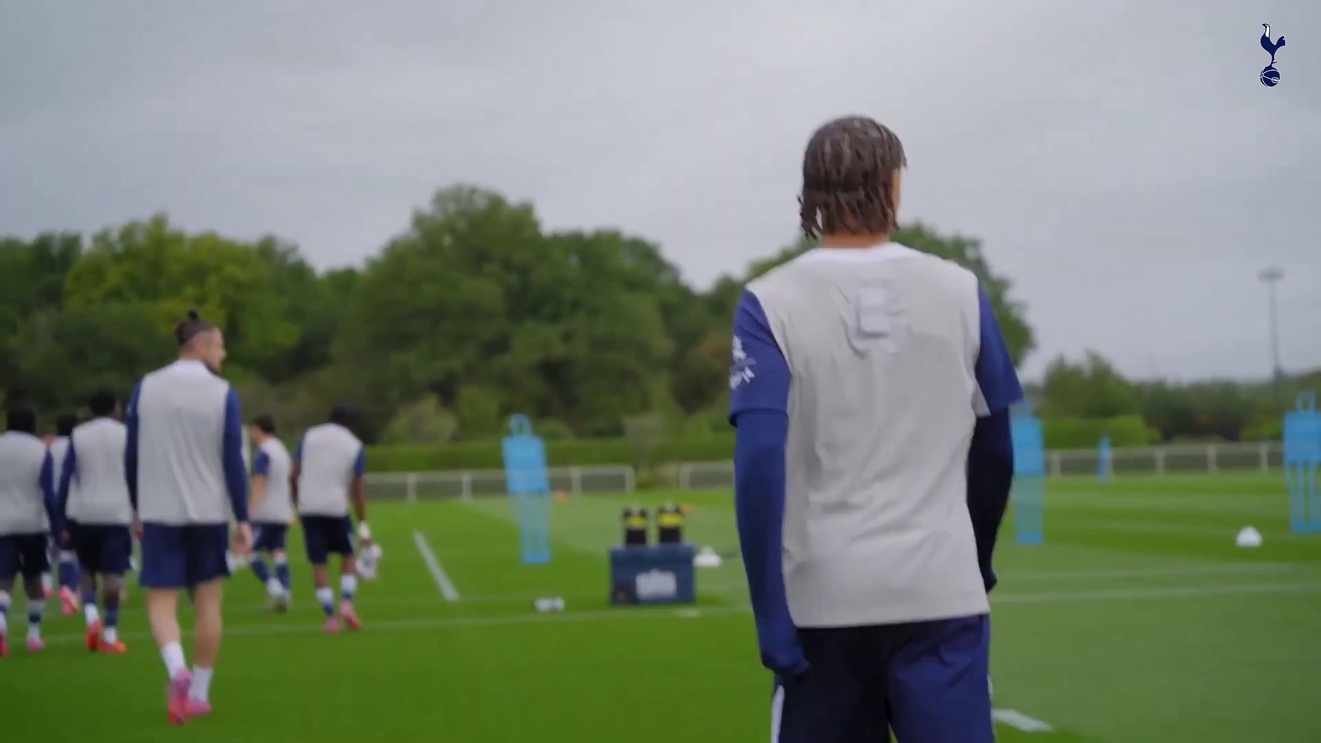 Xavi Simons treina pela primeira vez no Tottenham - Gazeta Esportiva