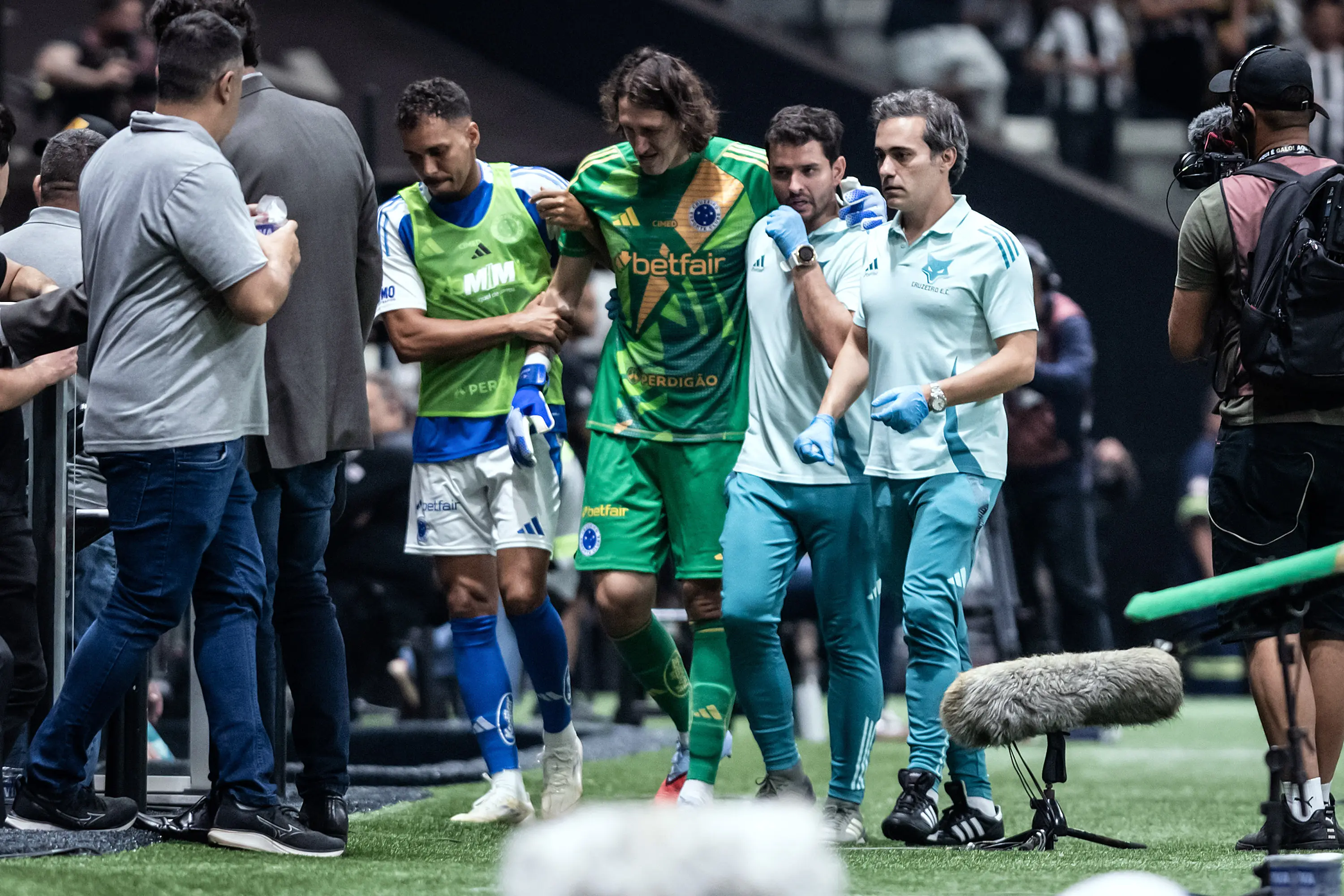 Cruzeiro divulga diagnóstico de Cássio após concussão - Gazeta Esportiva