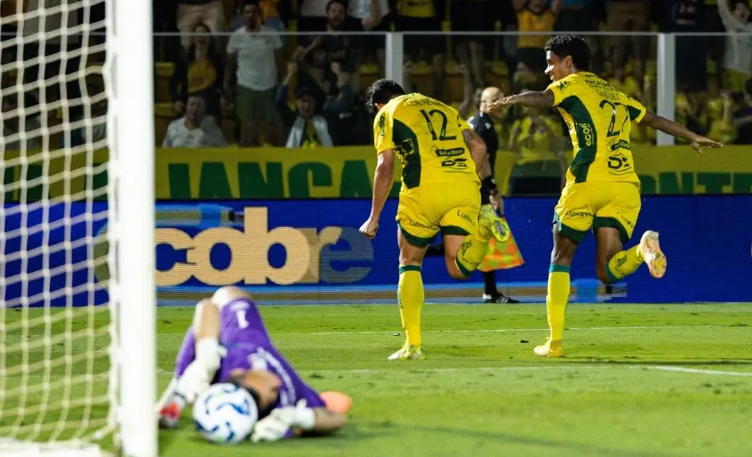 Mirassol bate Fluminense e retorna ao G4 do Brasileiro - Gazeta Esportiva