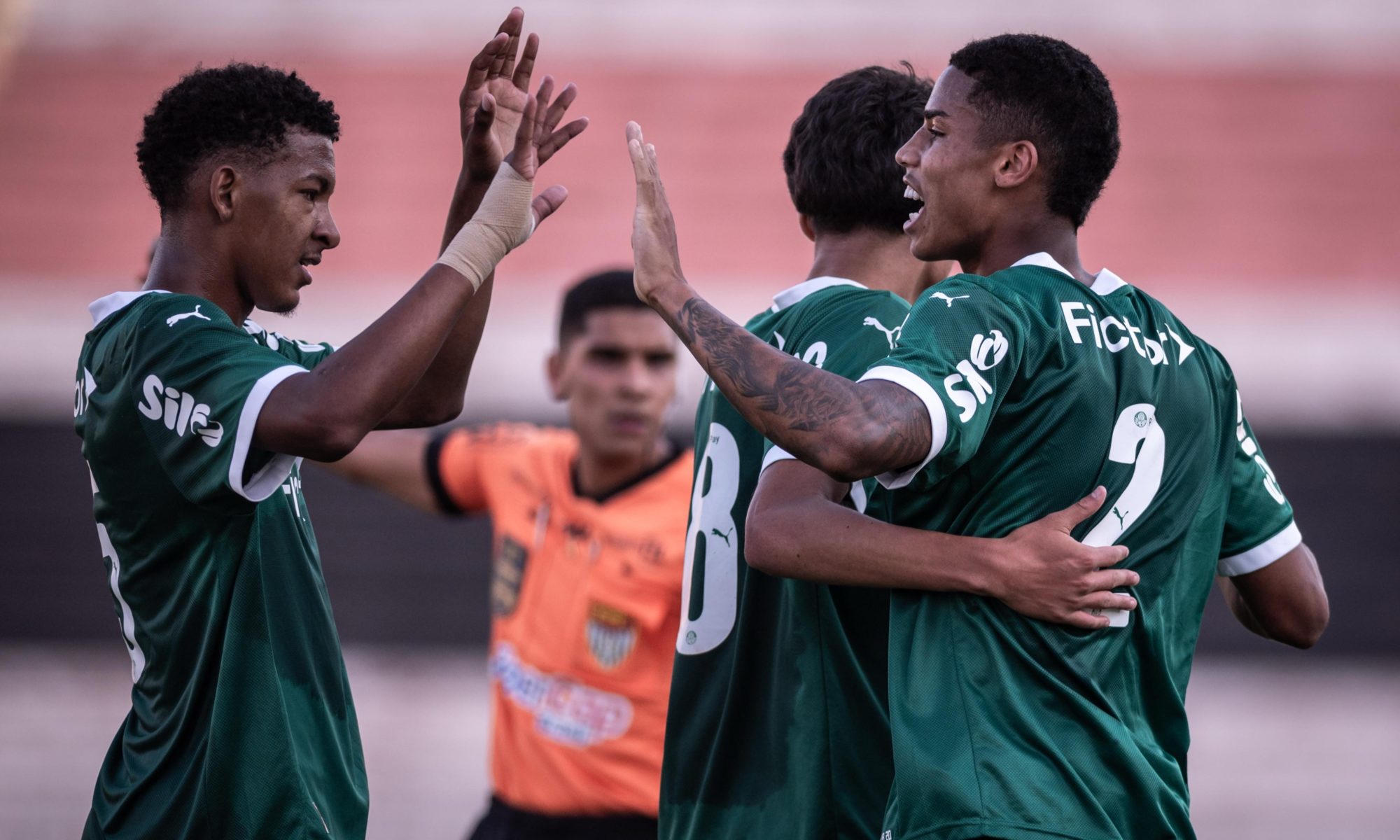 Palmeiras vence o Botafogo-SP e sai em vantagem nas quartas do Paulista sub-20 - Gazeta Esportiva