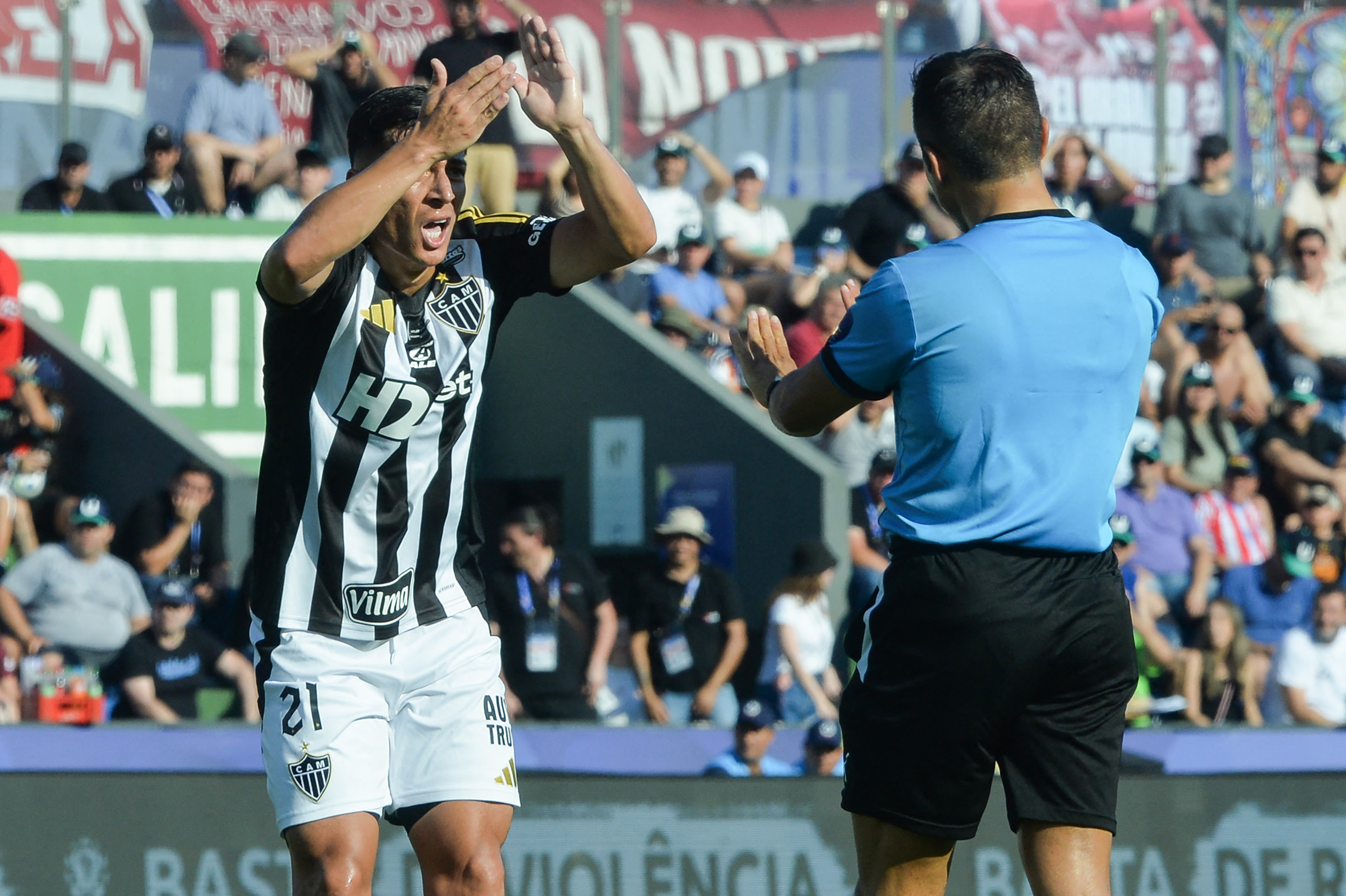 Alan Franco se emociona com derrota do Atlético-MG e pede desculpas ...