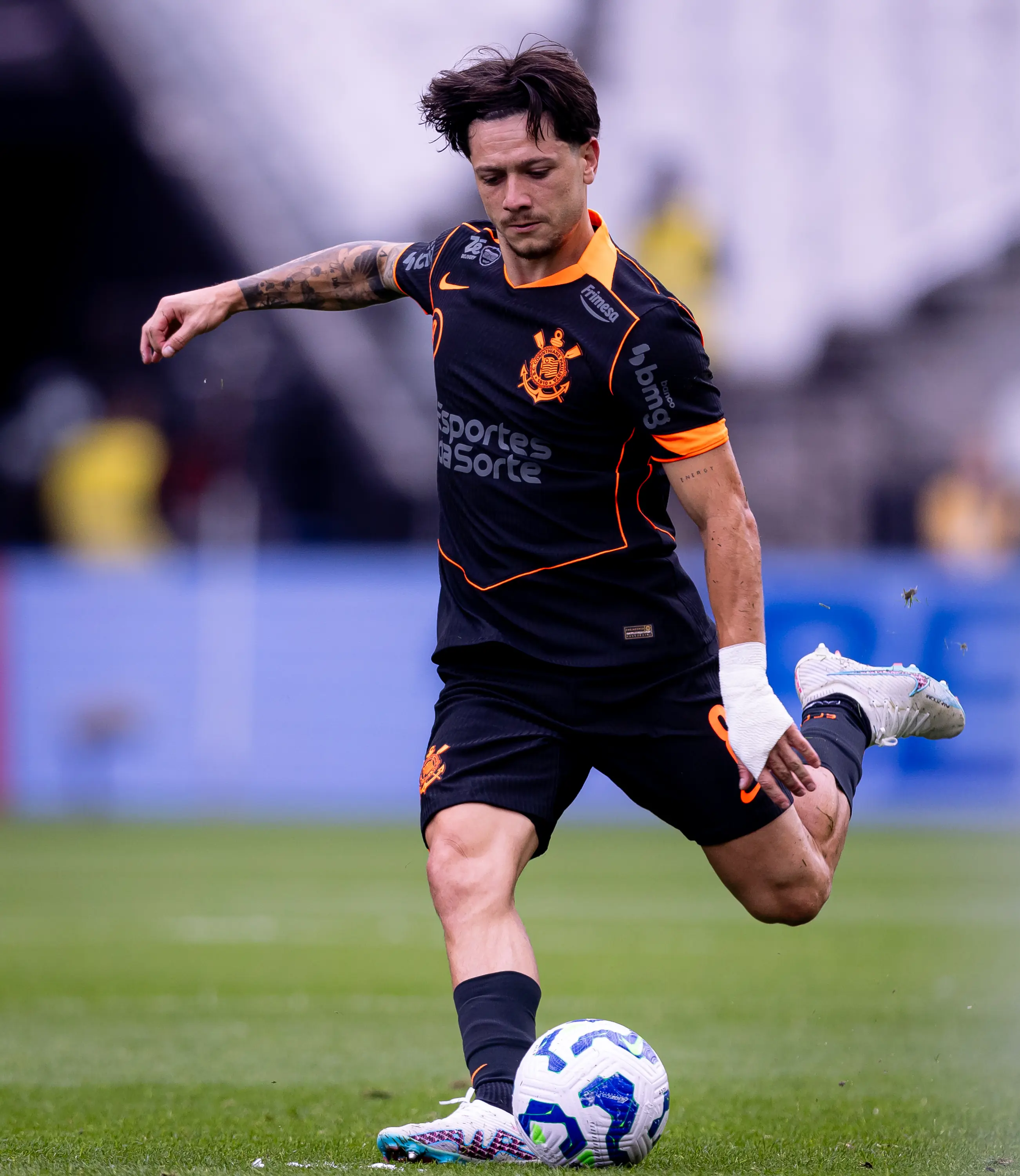 Torcida do Corinthians pede jovem da base como substituto de Garro no ...