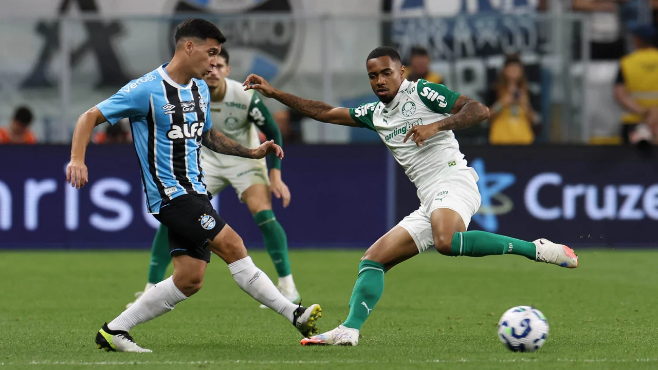 Veja três jogadores da base do Palmeiras que ganharam espaço em 2025 ...