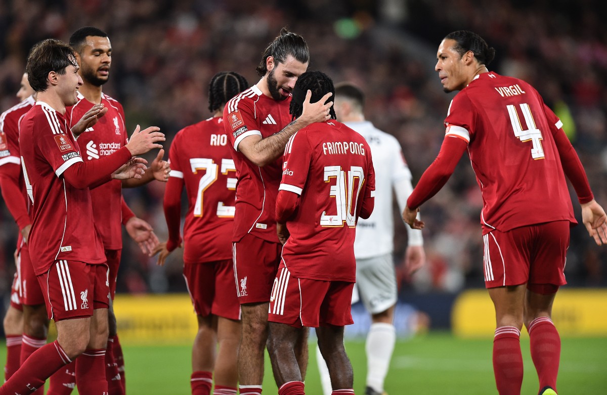 Liverpool vence time da 3ª divisão e avança na Copa da Inglaterra