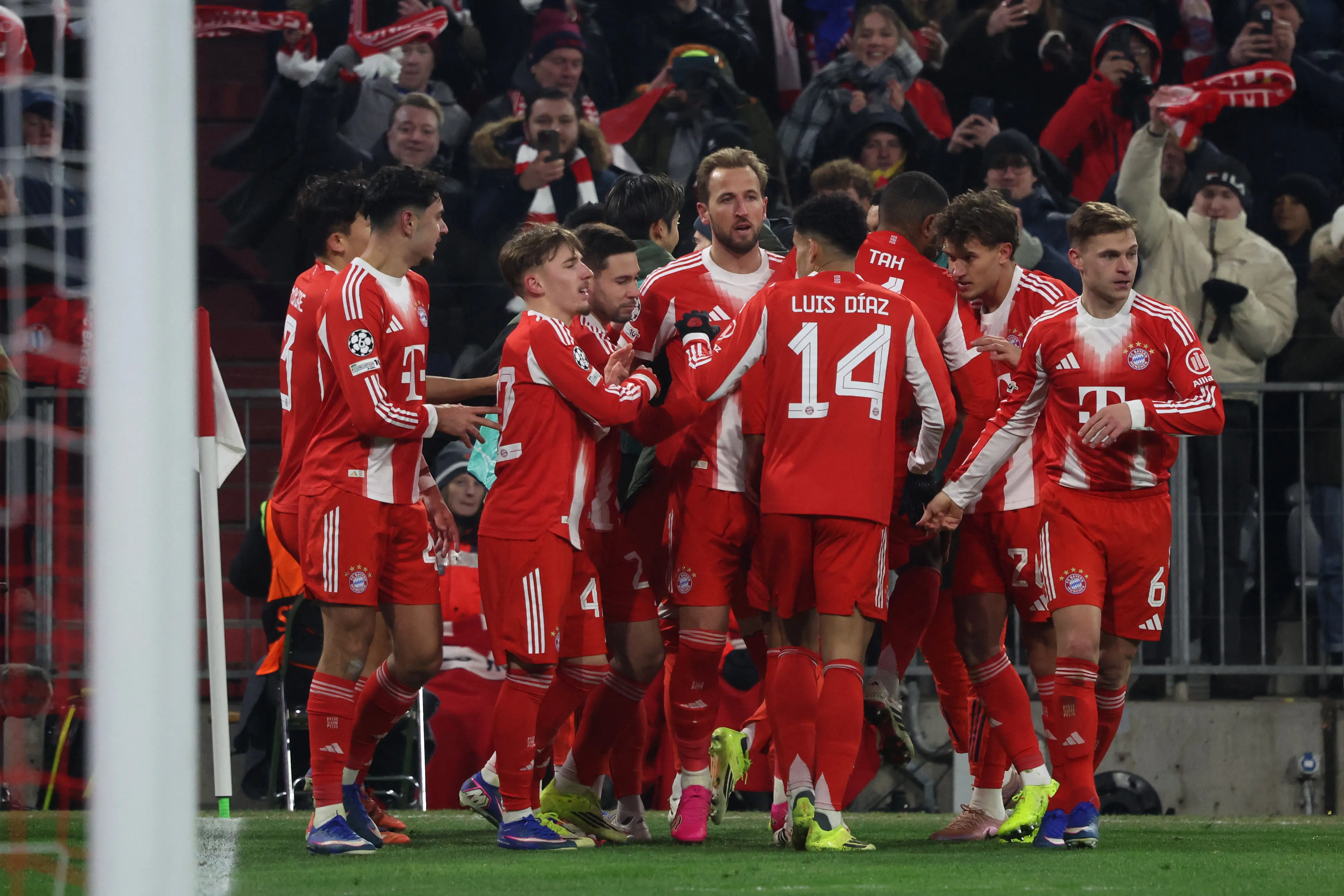 Bayern x Augsburg pelo Alemão: veja escalações e onde assistir