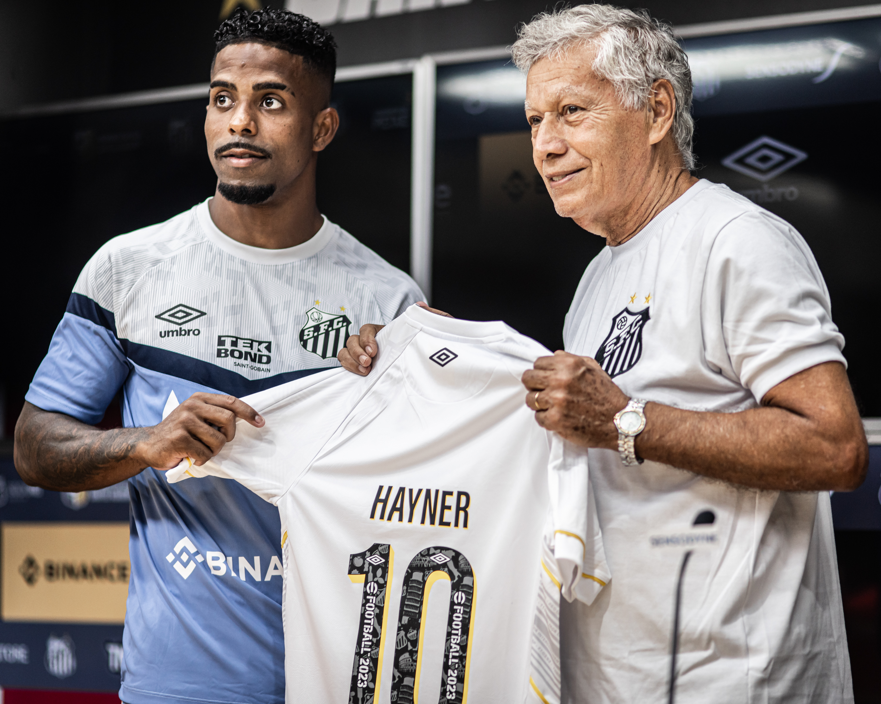 Hayner vibra com chance no Santos, se apresenta à torcida e revela ...