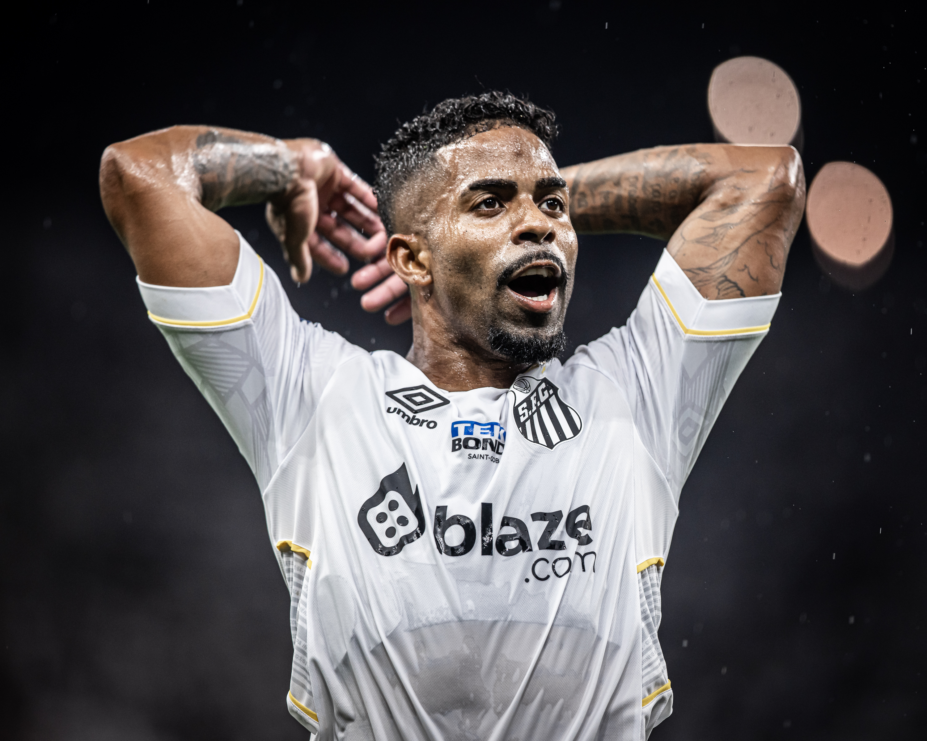 Destaque do Santos no Paulistão, Hayner recebe proposta do Vitória - Gazeta Esportiva