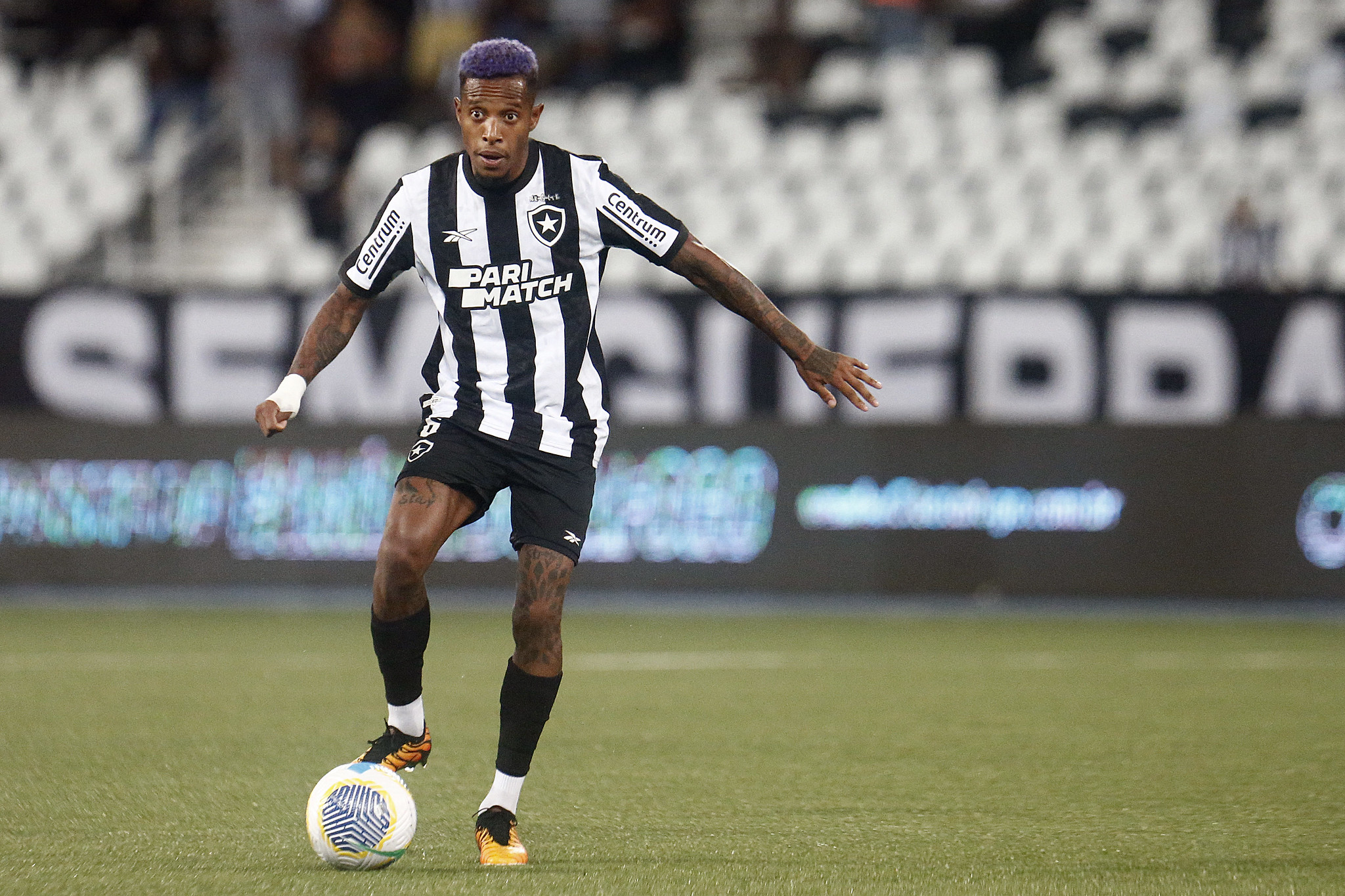 Tchê Tchê destaca importância de primeira vitória do Botafogo pelo ...