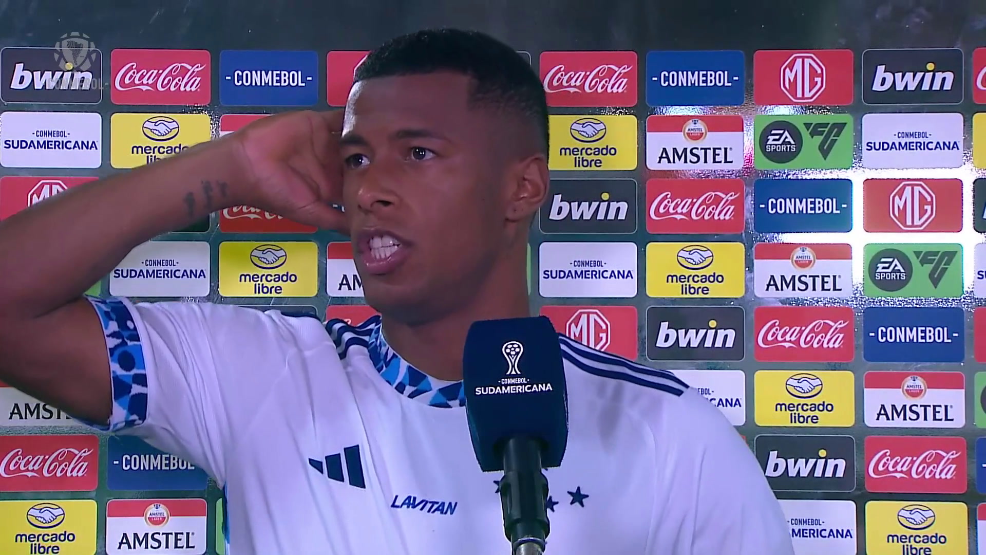 Arthur Gomes celebra vitória e define objetivo: "Colocar o Cruzeiro no ...