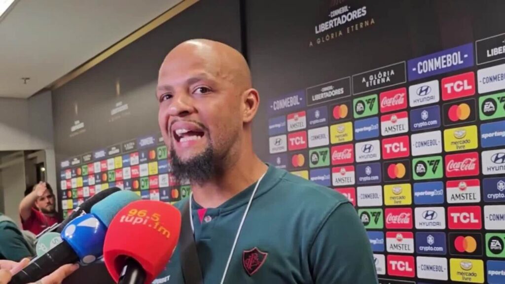 Felipe Melo exalta vitória do Flu em casa e cita Grêmio como ...