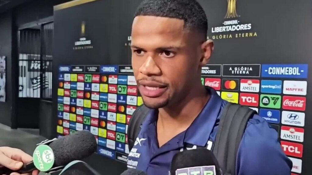 Em grande fase, Júnior Santos preza por ‘pés no chão’, mas cita ...