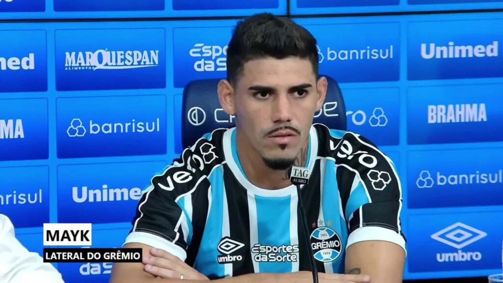 Mayk declara respeito a Reinaldo, companheiro de posição, mas garante ...