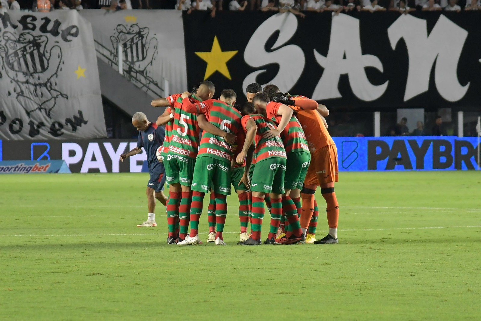 Ex-Santos, Victor Andrade exalta campanha da Portuguesa no Paulistão ...