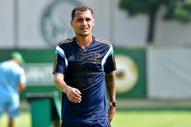 Alan Patrick faz treino físico no Verdão antes mesmo de ser anunciado ...