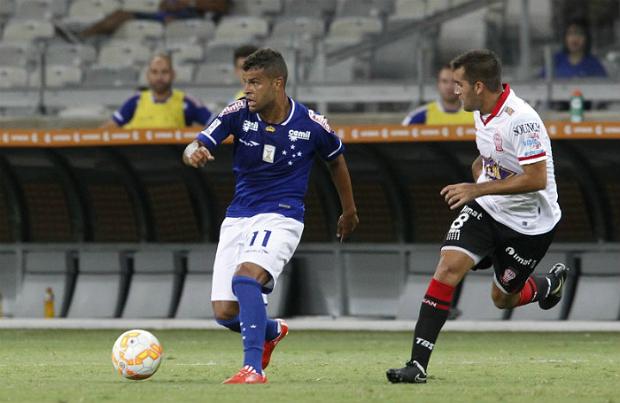 Alisson comemora retorno aos gramados pelo Cruzeiro - Gazeta Esportiva