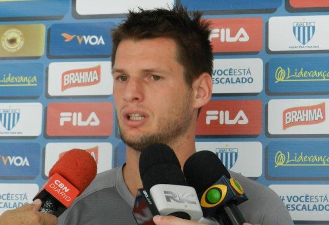 Vagner espera que vexame no Estadual sirva de lição para o Brasileiro ...