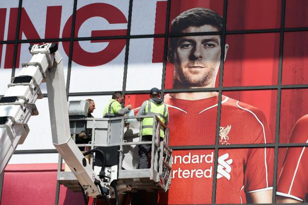 Gerrard quer segurar emoção no último jogo pelo Liverpool em Anfield ...